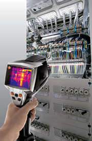 Csúcsminőségű testo 880 hőkamera